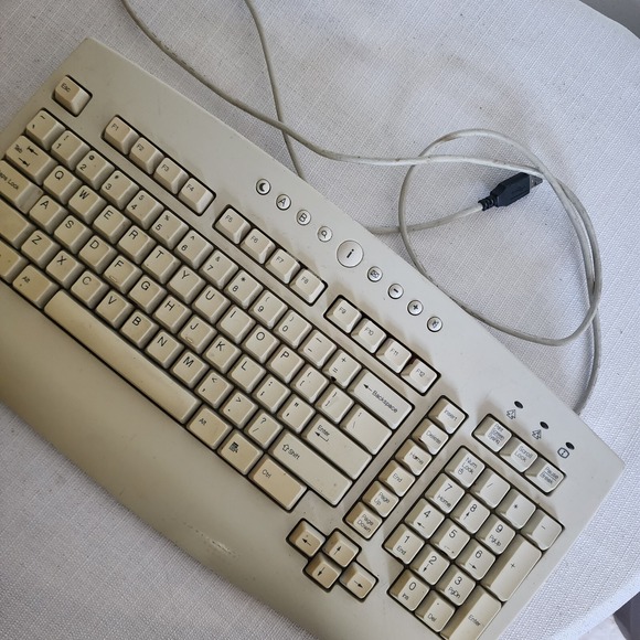 Computers, Laptops & Parts | Vintage Chicony Keyboard White Kuh9943 ...
